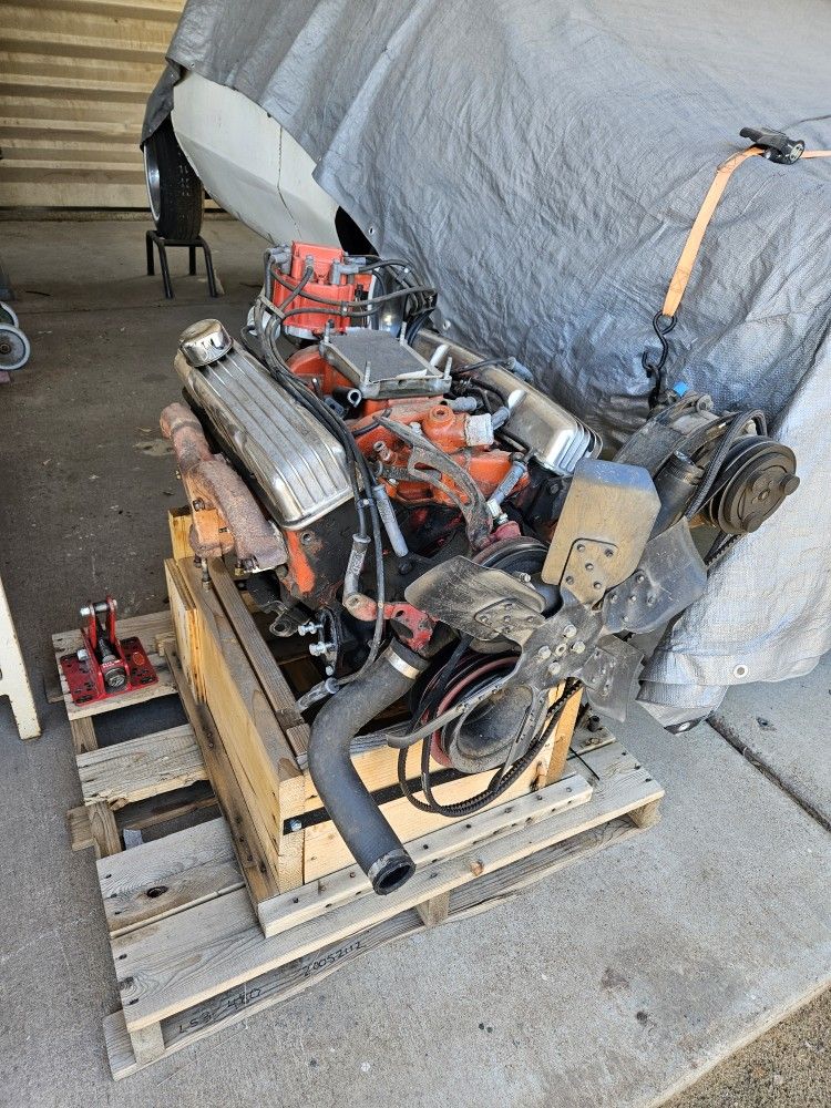 Chevrolet SBC Engine & Motor Assembly for Sale in Phoenix, AZ - OfferUp