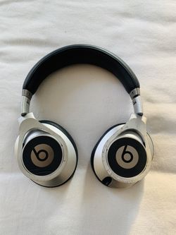 Executive Beats Colors