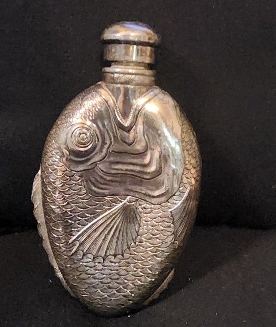 "RARE" Vintage Towle Silver-Plated Fish Hip Flask - Excellent Condition ...