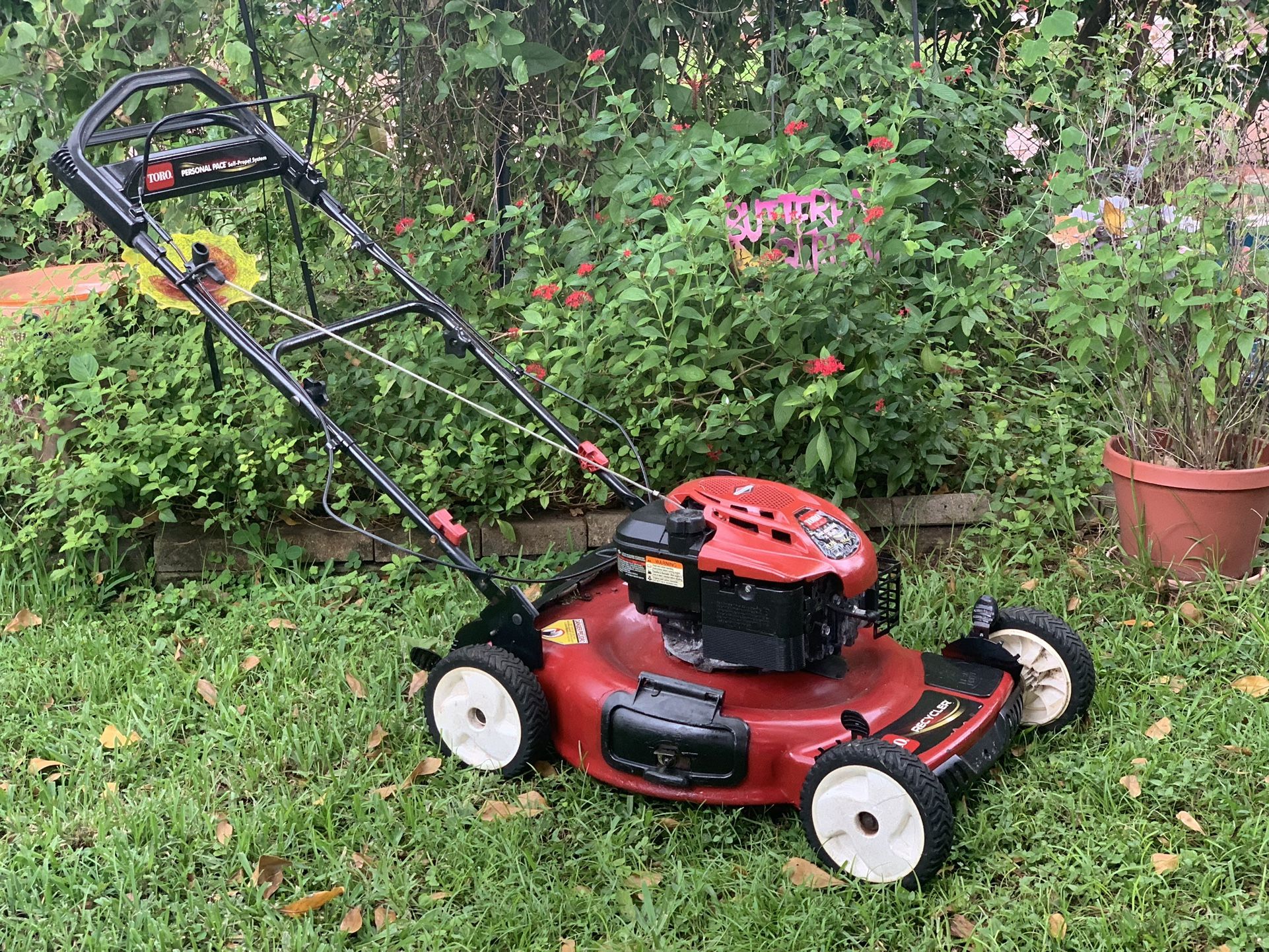 Toro 22 Personal Pace Self Propelled Mower w/ USA Quantum Engine $145 ...