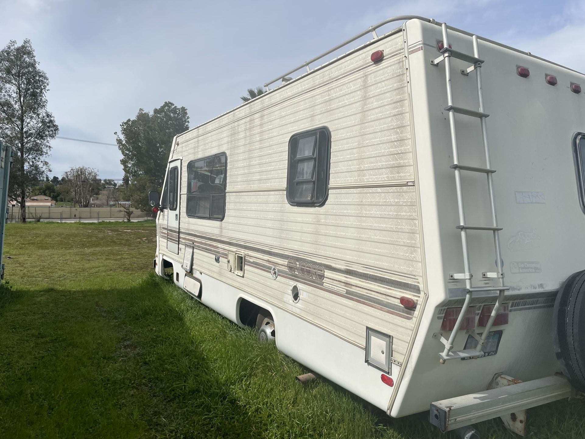 Free RV 1985 Chevrolet for Sale in Riverside County, CA - OfferUp