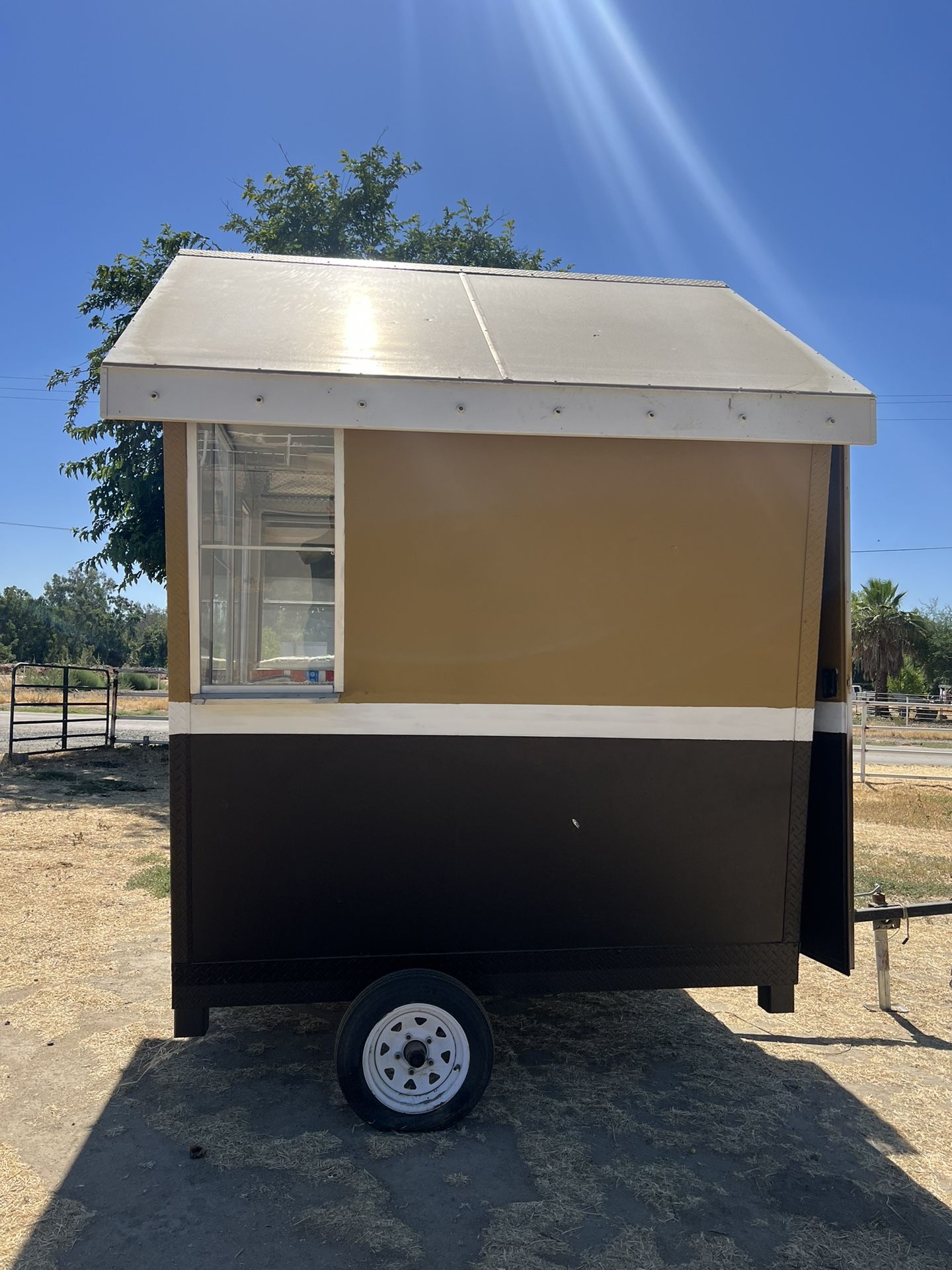 Snack Shack Food Trailer Concession Stand for Sale in Bakersfield, CA ...