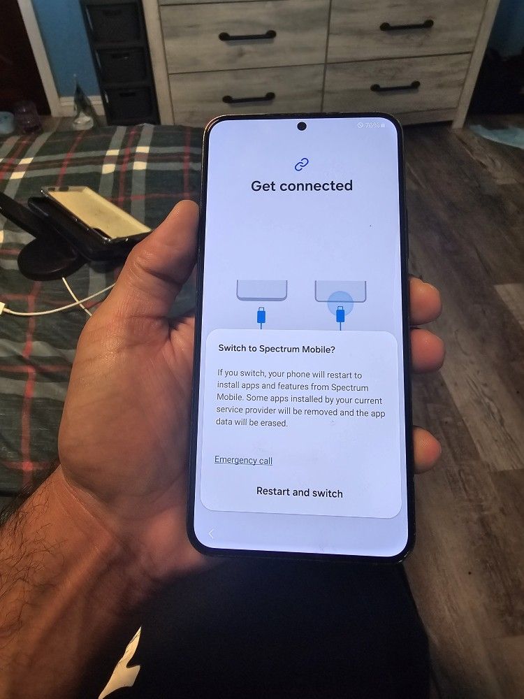 Samsung galaxy s twenty two plus for Sale in Bloomington, CA - OfferUp