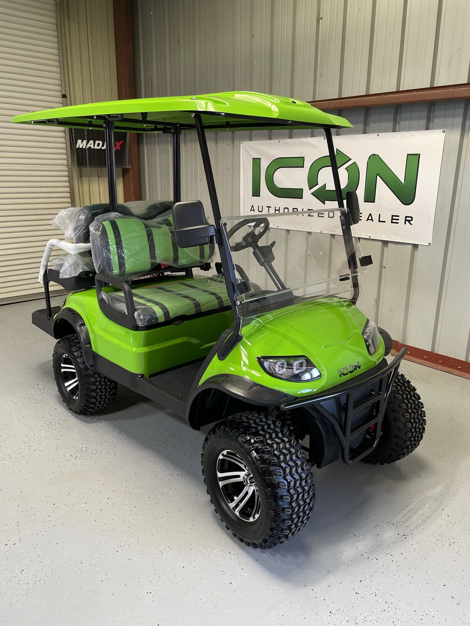 ICON i40L golf cart for Sale in Bakersfield, CA - OfferUp