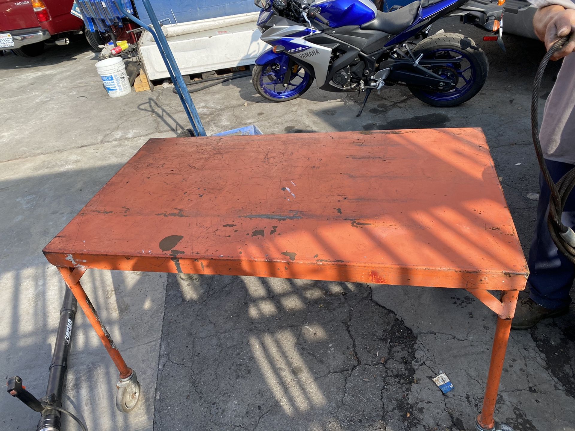 Mechanic work bench table heavy duty for Sale in Los Angeles, CA - OfferUp