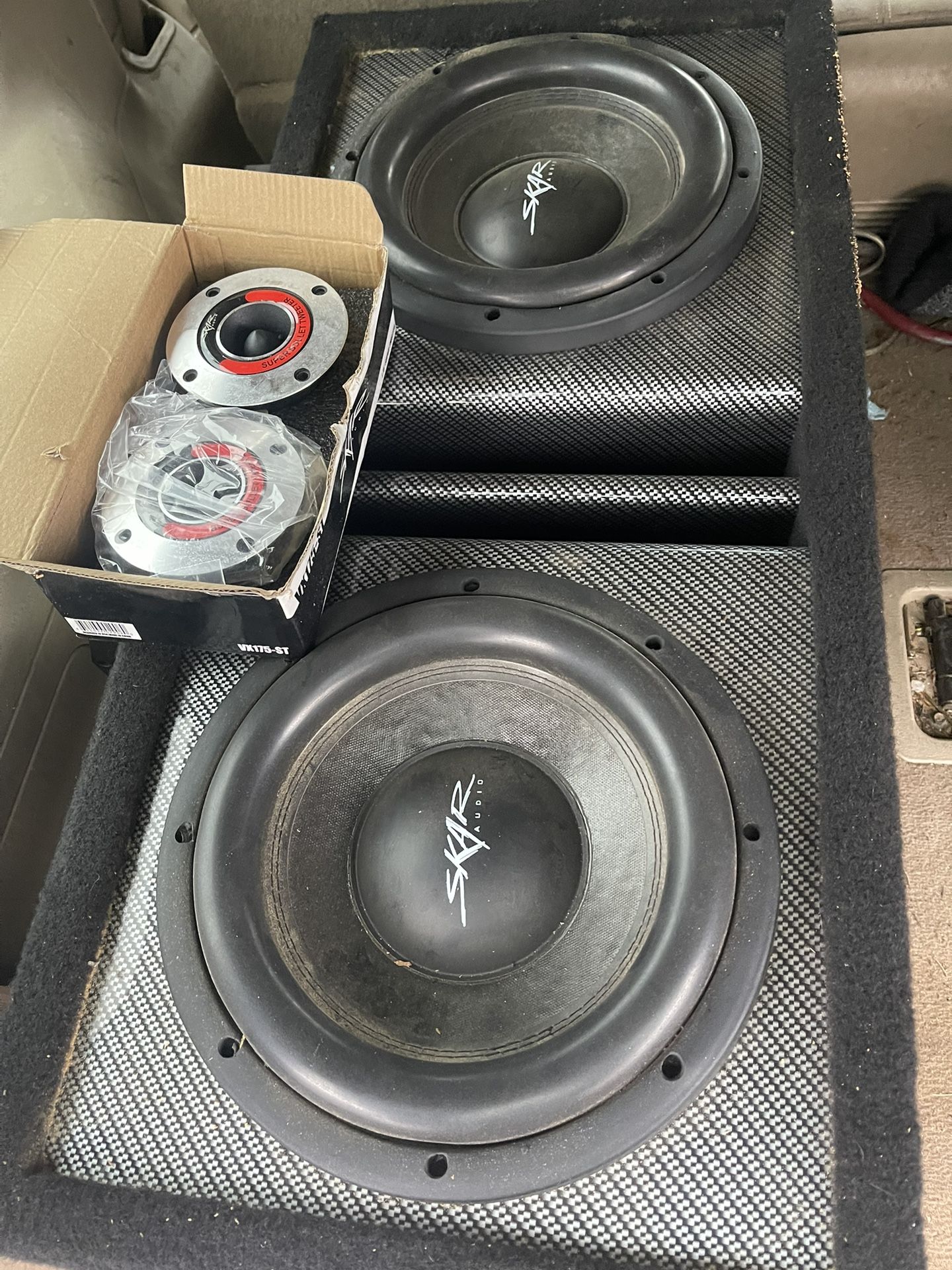 Subwoofers 2- Skar Audio DDX-10’s 1000watts Rms Each for Sale in ...