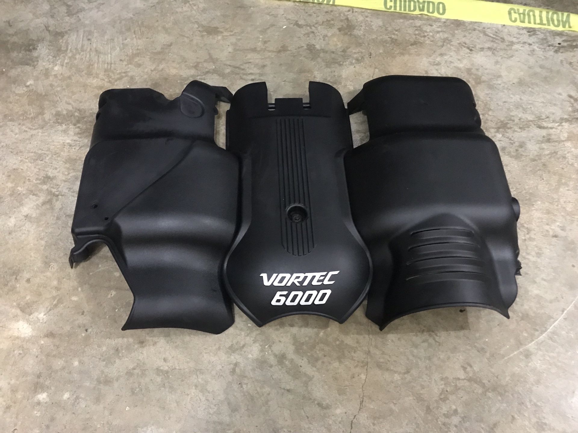 Vortec 6000 engine cover to Chevy Silverado Denali Escalade 99/06 for ...