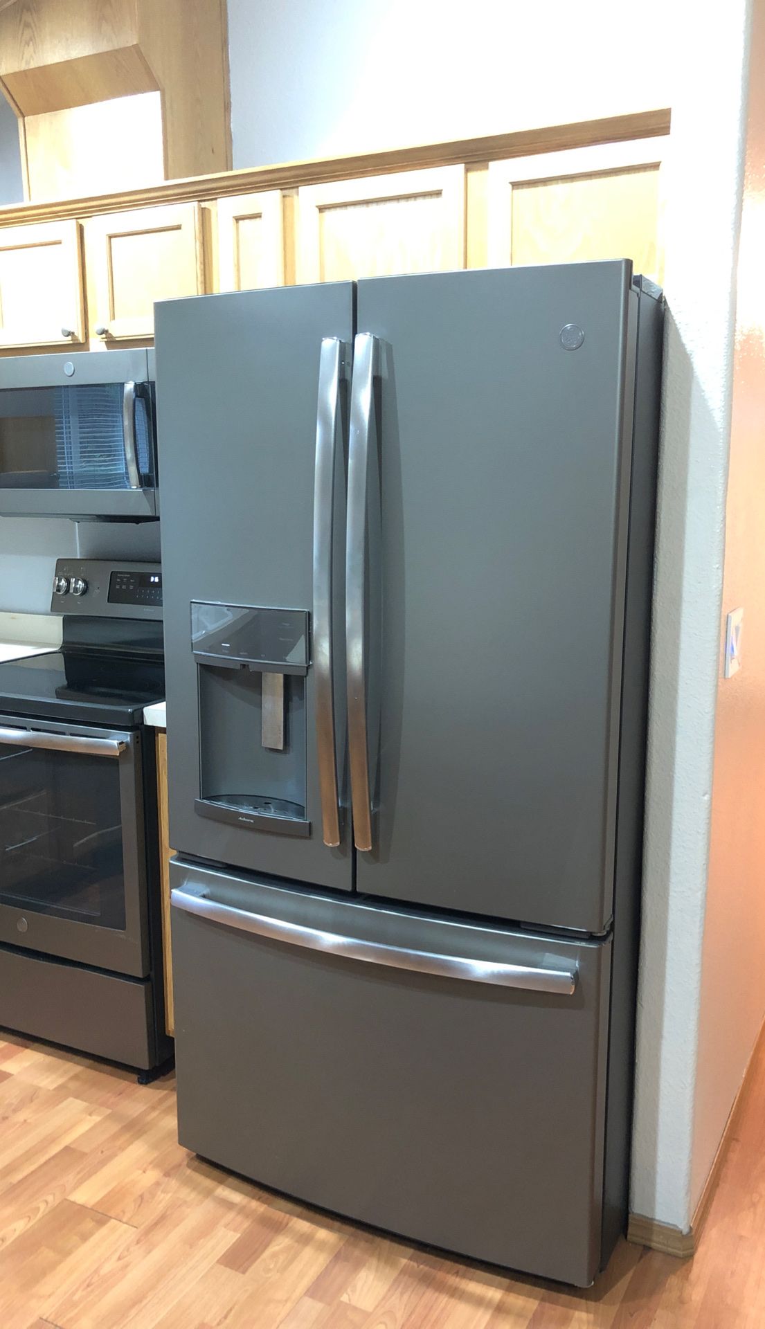 Brand new GE Adora refrigerator for Sale in Albany, OR - OfferUp