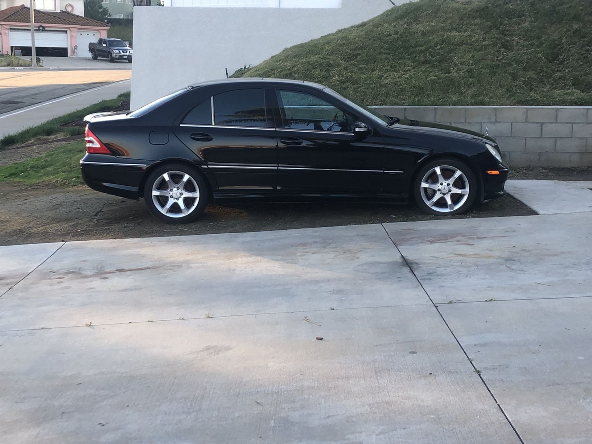 Mercedes-Benz 2007 C230 V6 for Sale in Riverside, CA - OfferUp