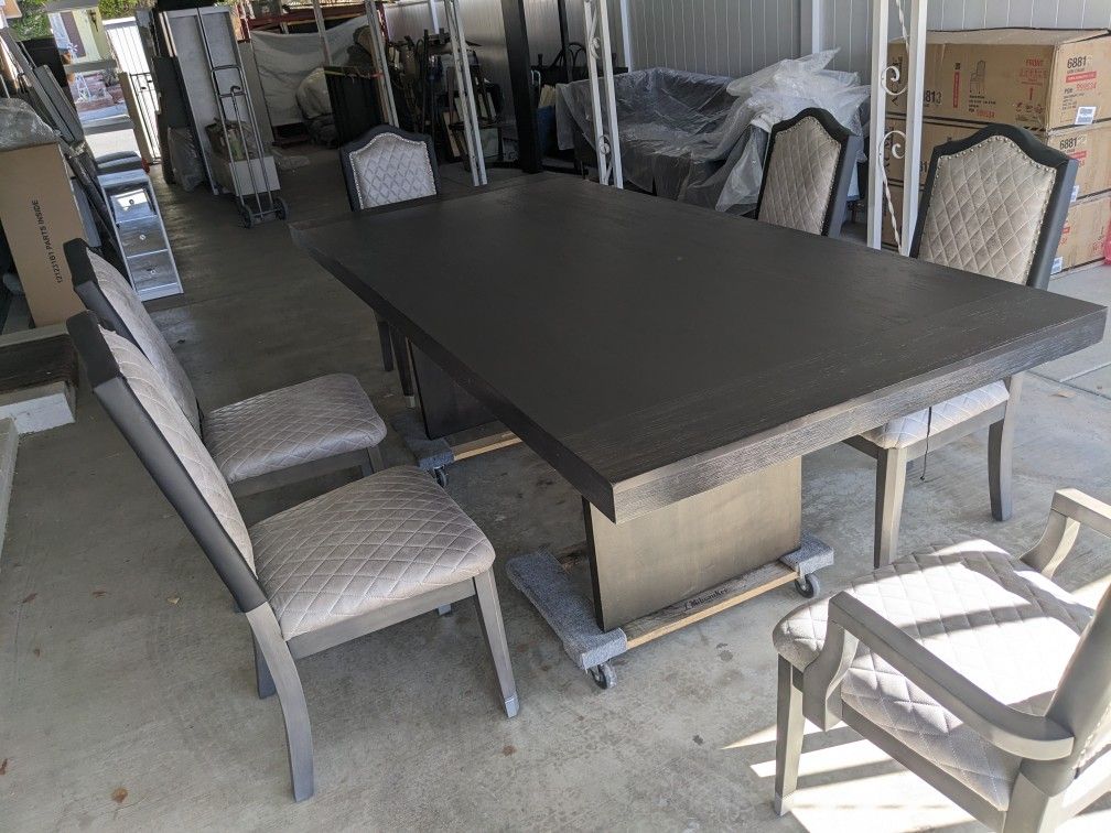 New ACME Table And 6 Chairs With 2 Leaves for Sale in Cathedral City ...