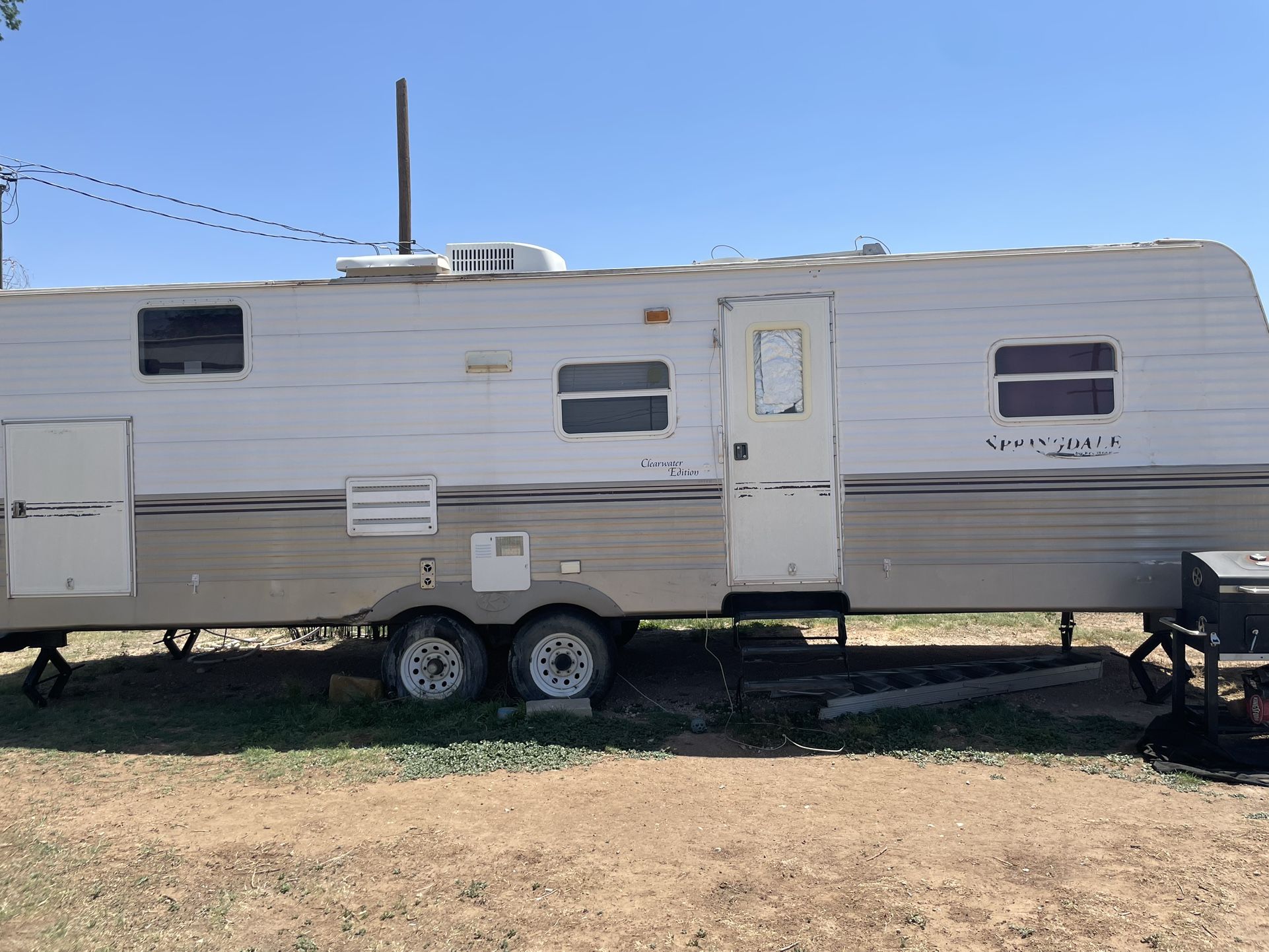2005 Keystone Springdale for Sale in Dermott, TX - OfferUp