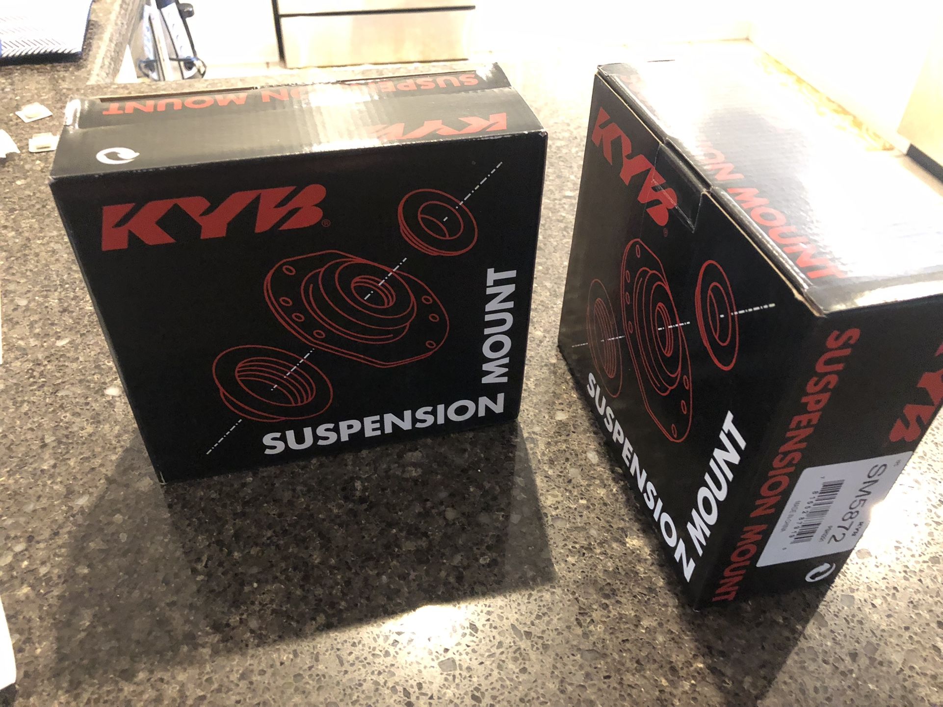 2 KYB SM5972 Strut Mount Suspension Auto Buick Regal Car Parts Brand ...