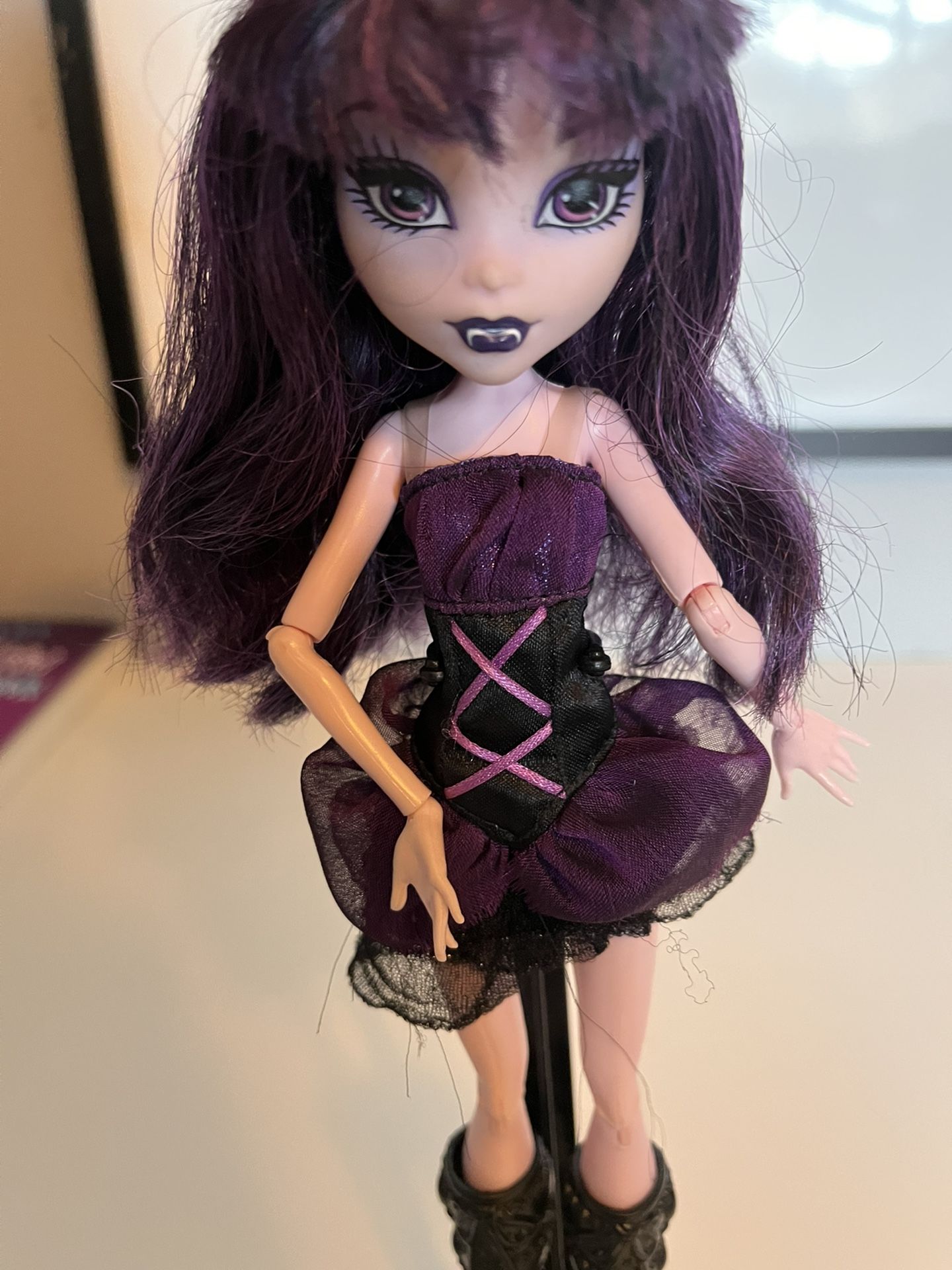 Elissabat Doll
