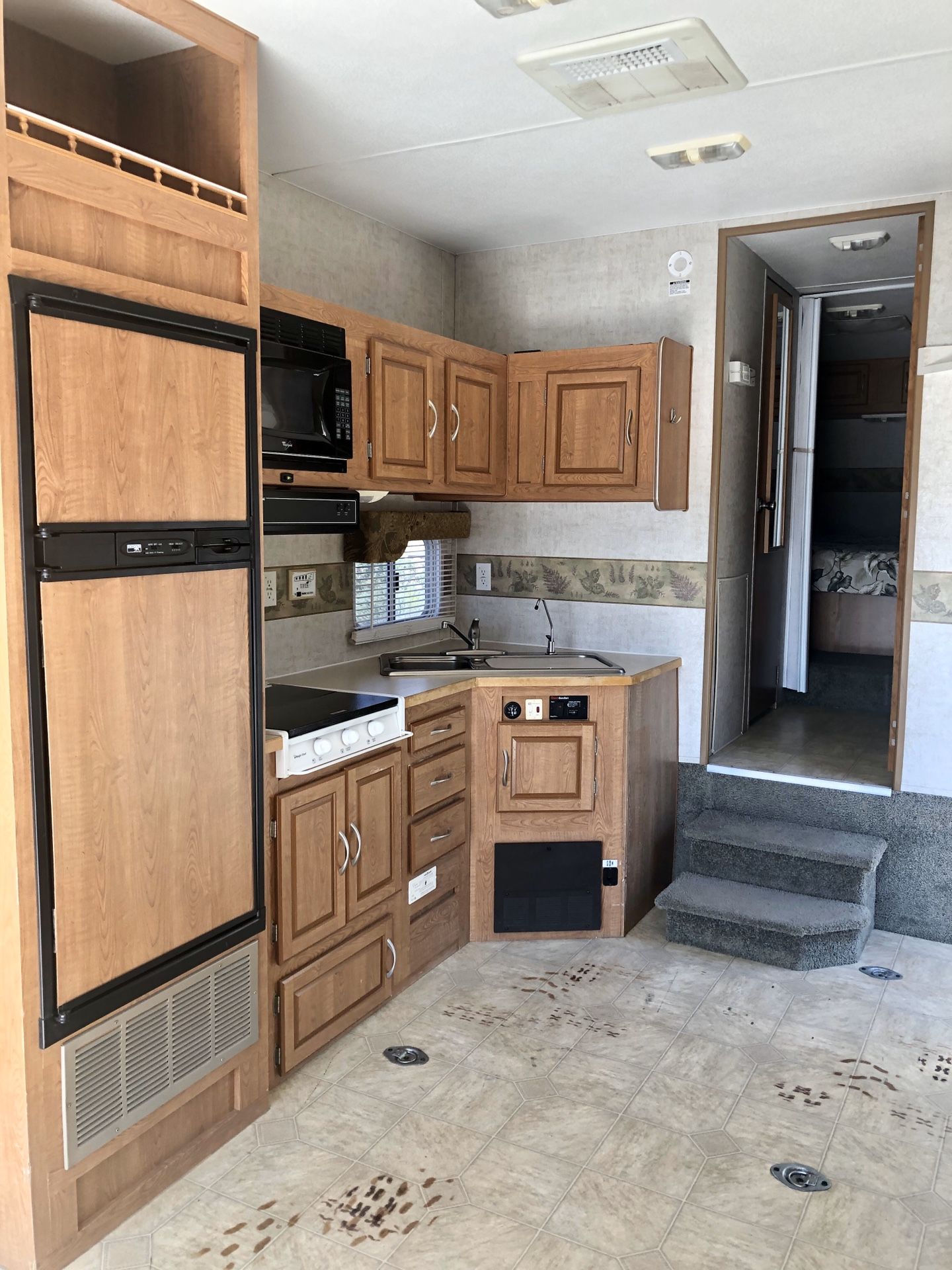 2005 Thor Wanderer Wagon 5th Wheel Toy Hauler for Sale in Mesa, AZ ...