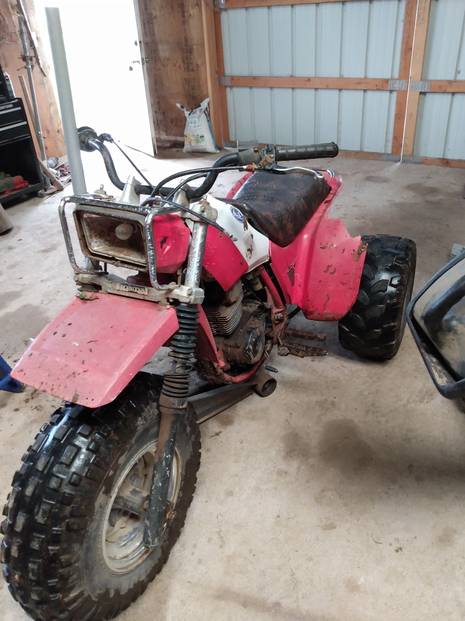 1986 200x 3 wheeler and parts bike for Sale in Winlock, WA - OfferUp
