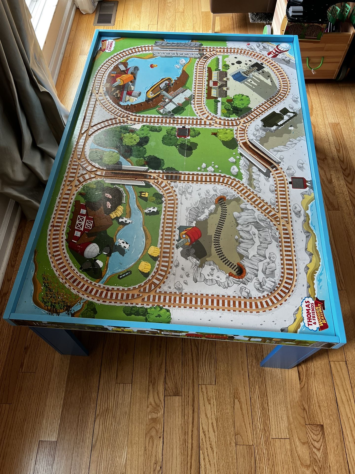 Thomas Train Table