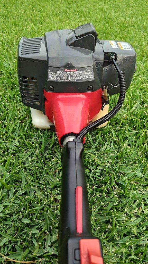 Kawasaki KCS525AC Commercial Hedge Trimmer for Sale in Paramount, CA ...