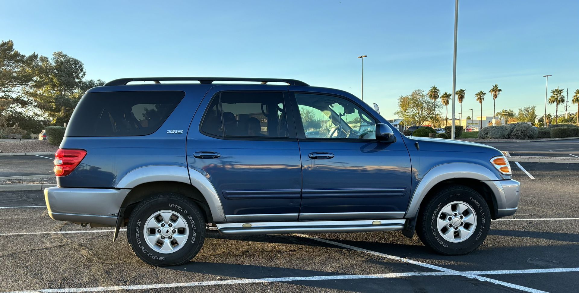 2004 Toyota Sequoia for Sale in Gilbert, AZ - OfferUp