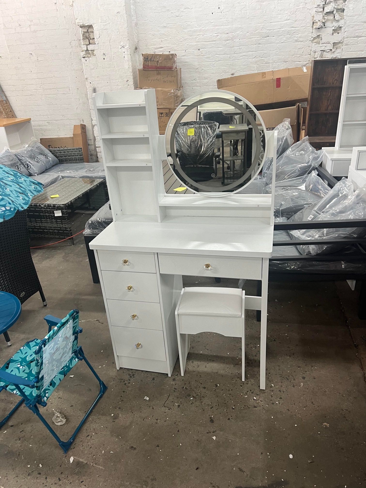 Vanity Desk Set with Round Mirror, Makeup Dressing Table with 5 Drawers ...