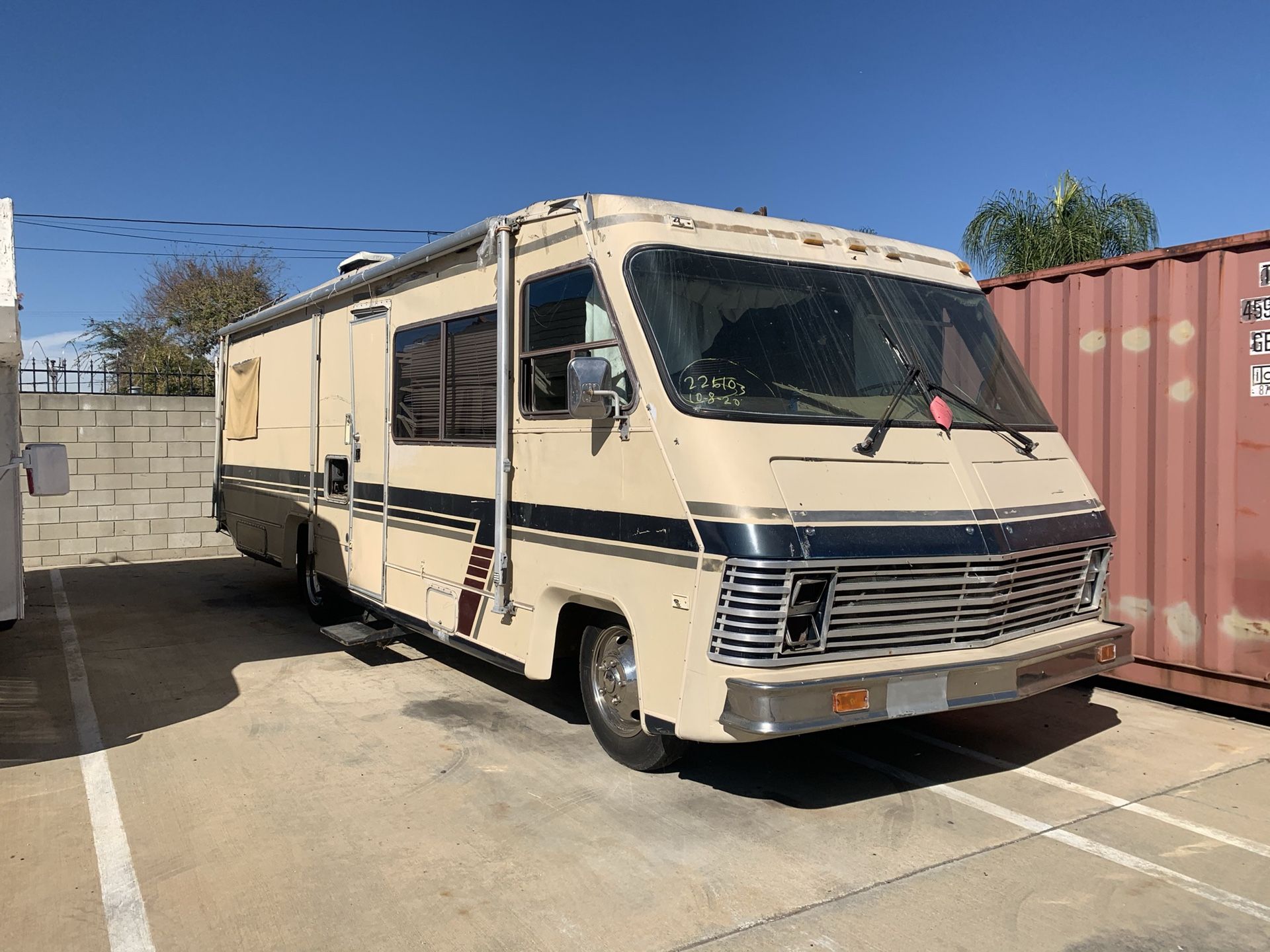 1985 Pinnacle Motorhome RV 30’ for Sale in La Puente, CA - OfferUp