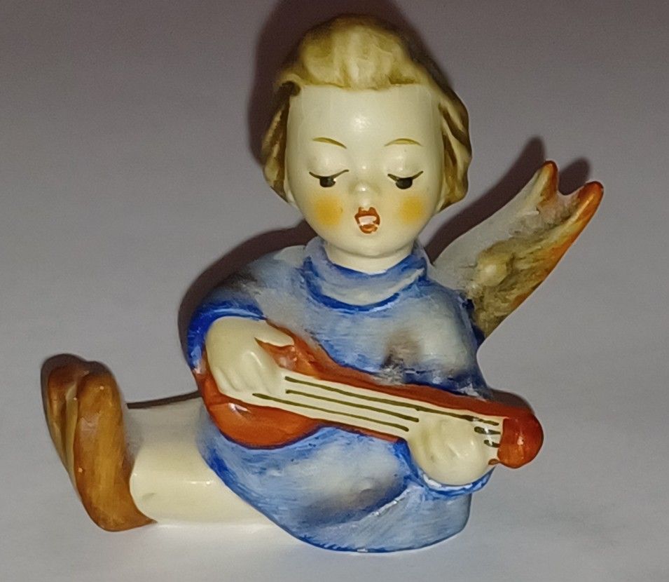 Vintage Goebel Hummel Figurine Angel Playing Lute Made In West Germany ...