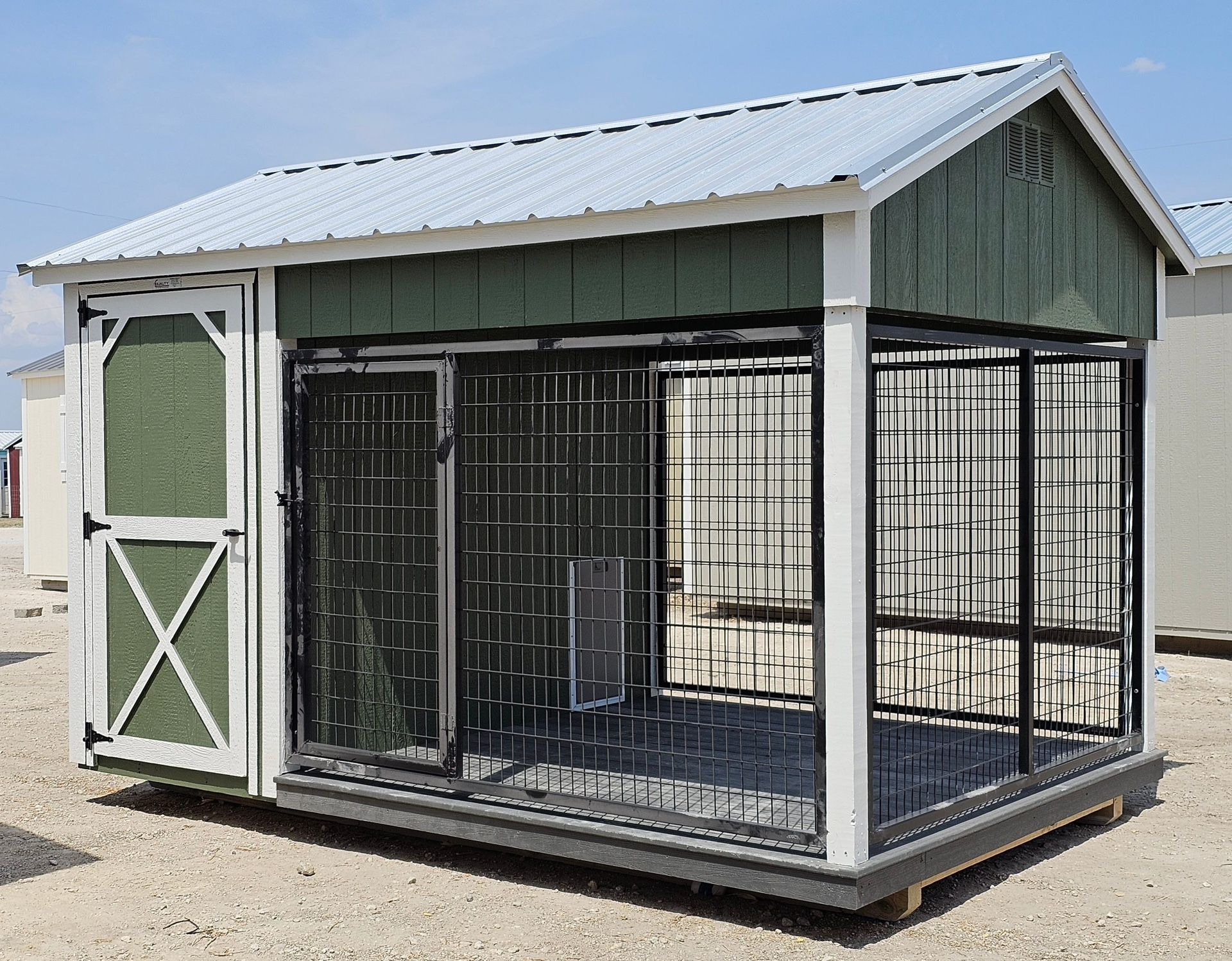 8x12 Dog Kennel FOR SALE for Sale in Arlington, TX - OfferUp