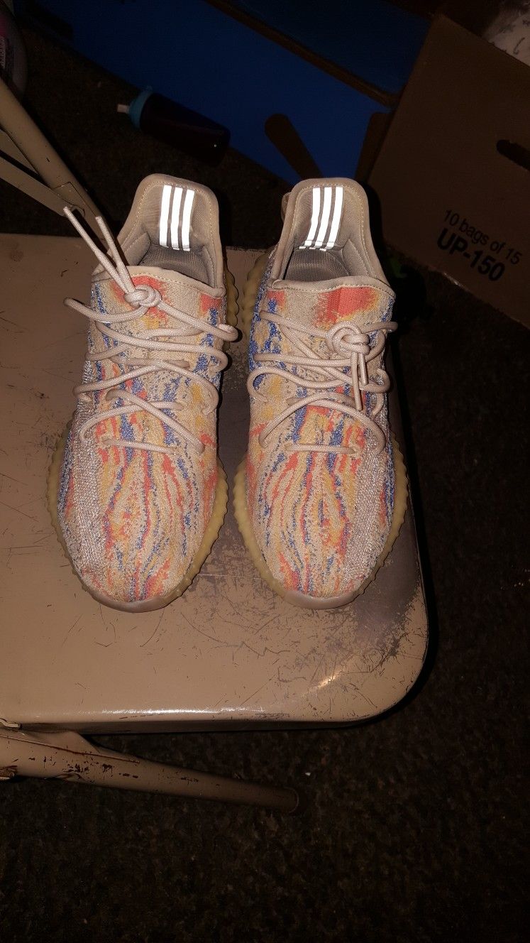 Yeezy Boost 350 2V for Sale in Las Vegas, NV - OfferUp