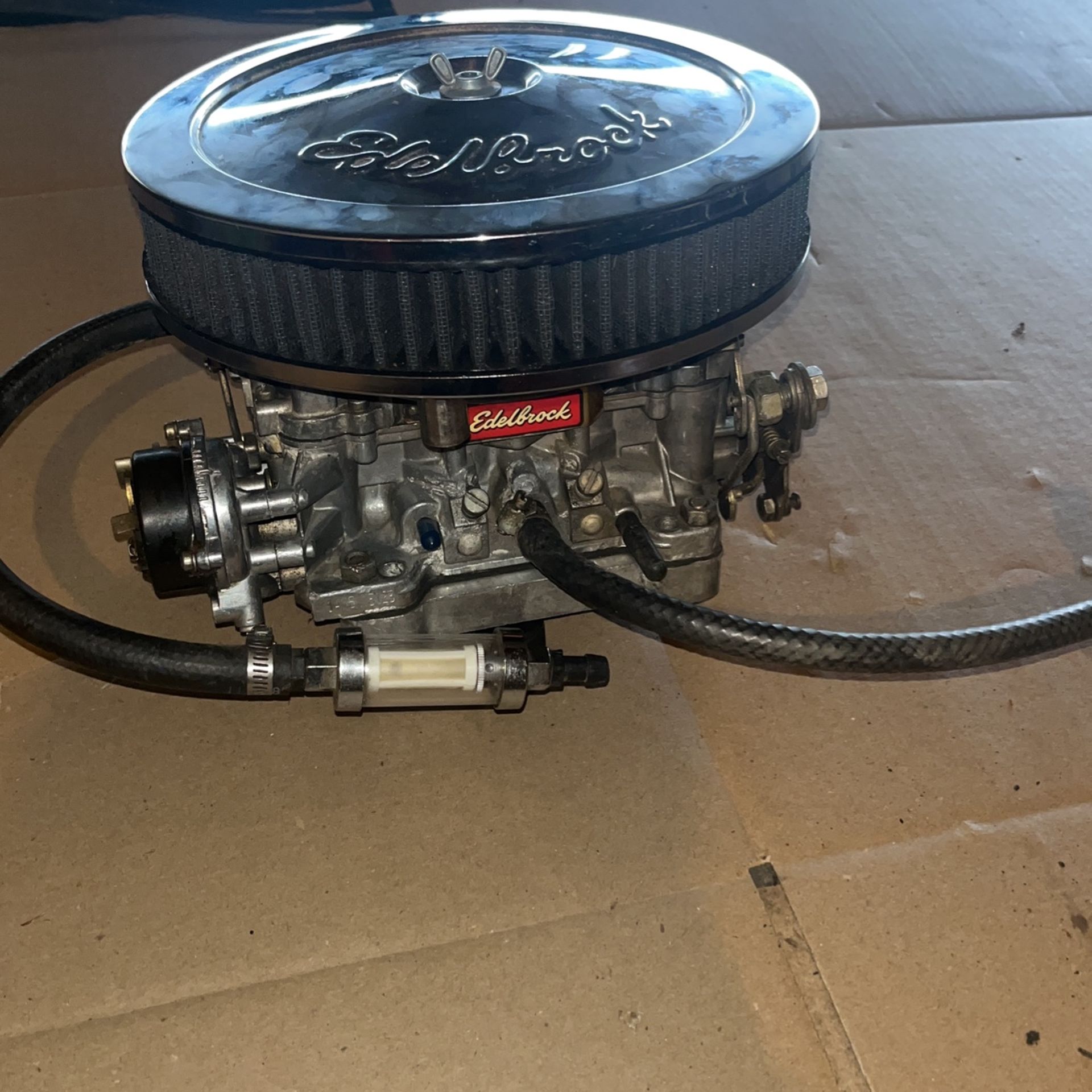 Edelbrock Carburetor With Filter Assembly for Sale in Tulare, CA - OfferUp