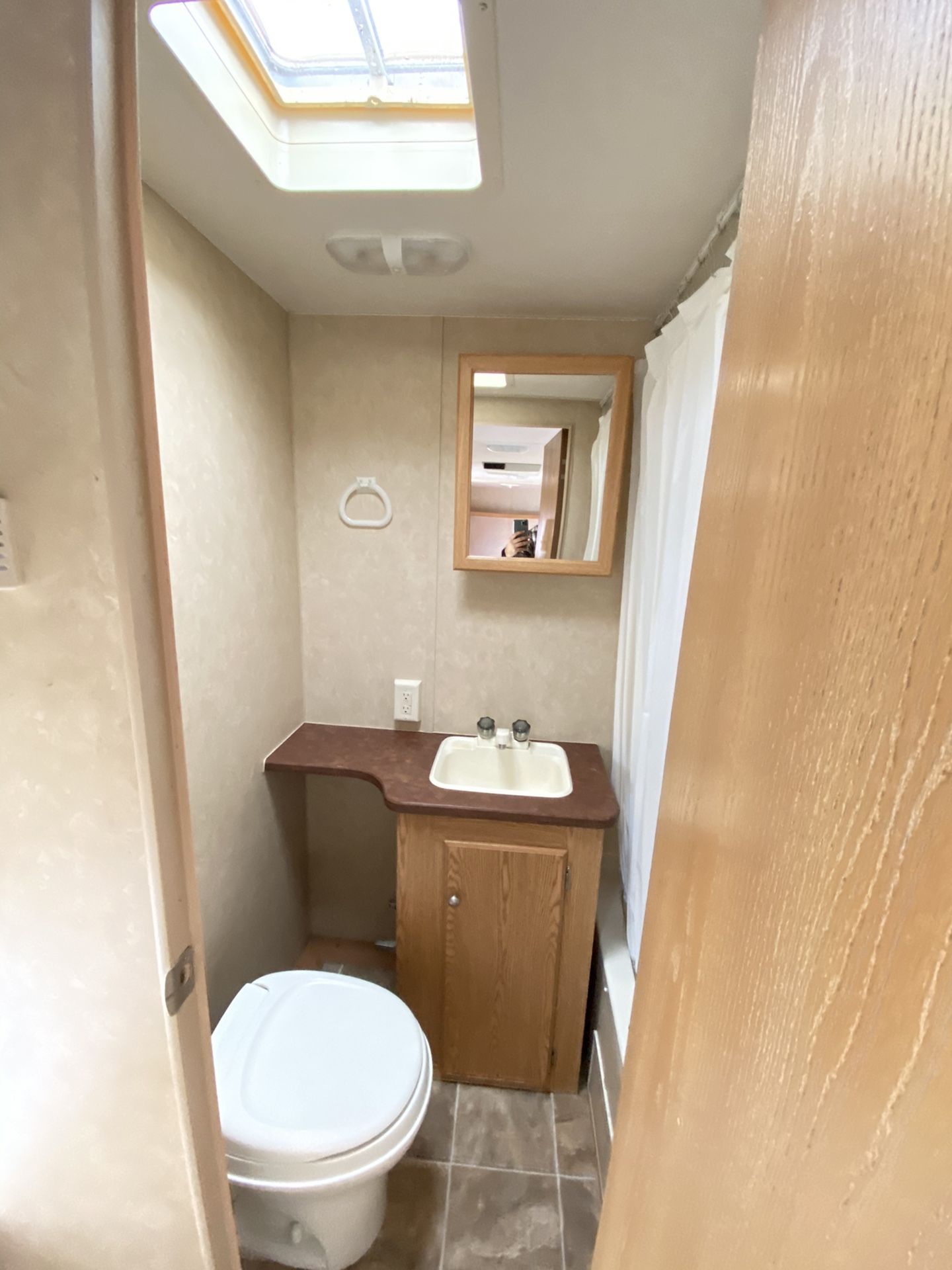 2007 Skyline layton limited 268 28ft with a super side! for Sale in ...