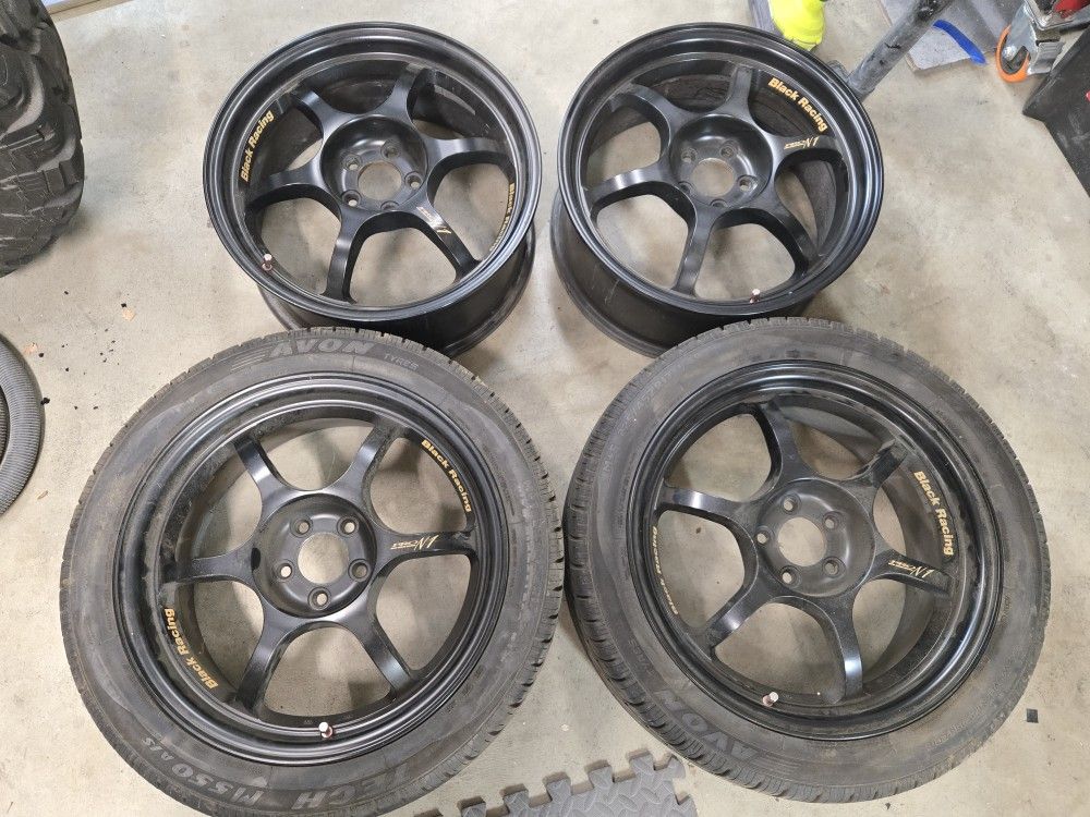 Black Racing ProN1 Made By 5zigen for Sale in Montrose, CA - OfferUp