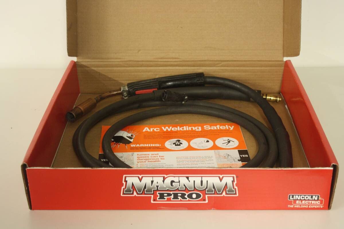 LINCOLN MAGNUM 250L WELDING GUN 12 FT TORCH for Sale in STOCKRTWN ...
