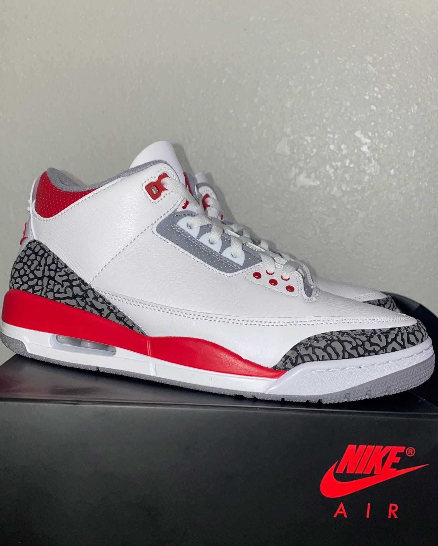 Fire Red 3 for Sale in Desert Hot Springs, CA - OfferUp