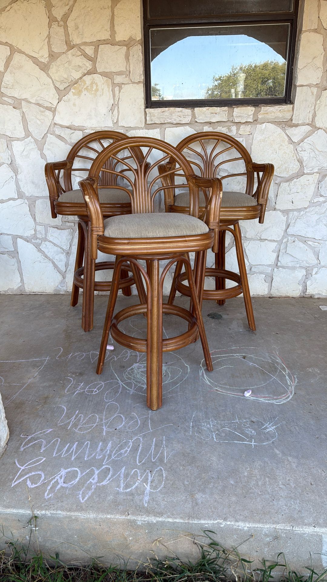 Free Bar Stools for Sale in San Antonio, TX - OfferUp