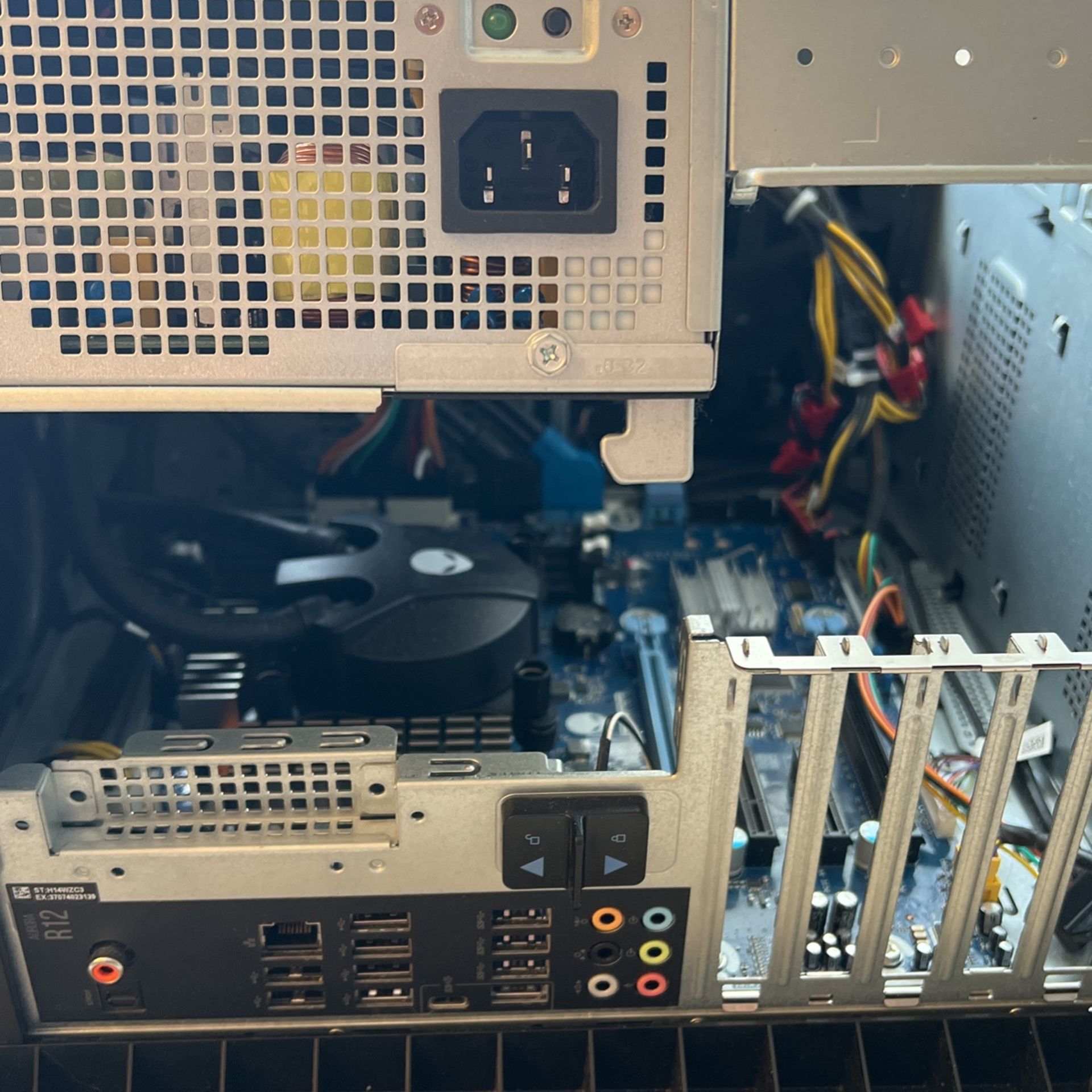 Dell Alienware Aurora R12 CPU/CASE/PWSUPPLY FOR PARTS for Sale in ...