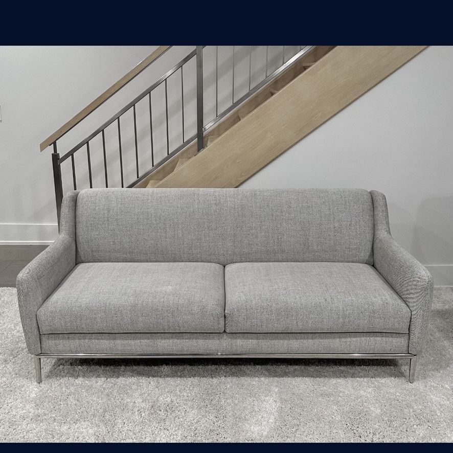Cb2 alfred sofa store