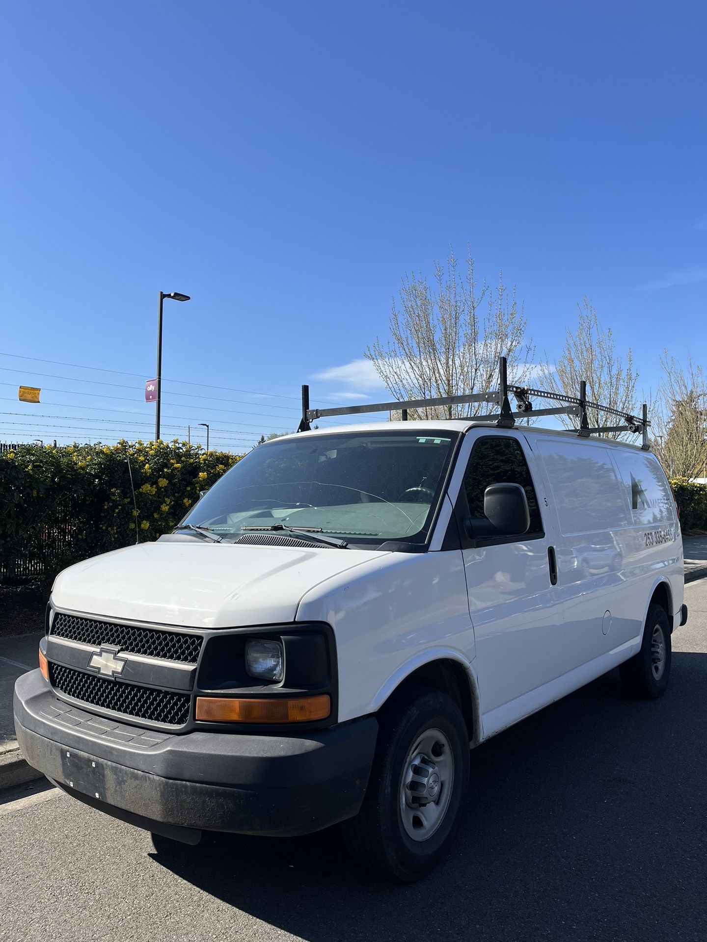2015 Chevy Express 2500 for Sale in Auburn, WA - OfferUp