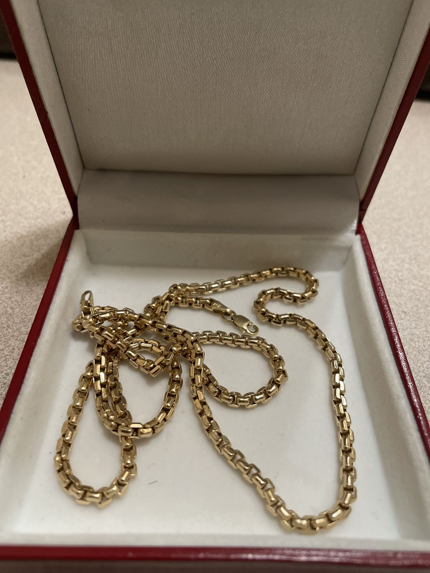 10k Gold Solid Box Chain for Sale in Washington, DC - OfferUp