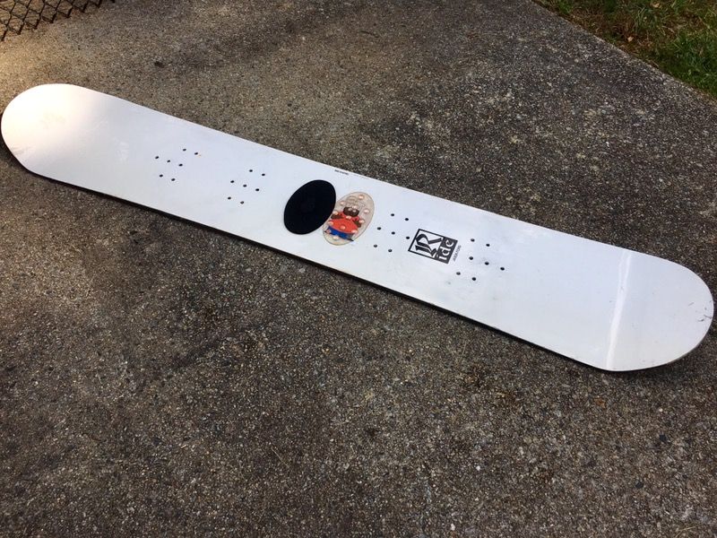 Ride Jason Ford 150cm snowboard for Sale in Duxbury, MA - OfferUp