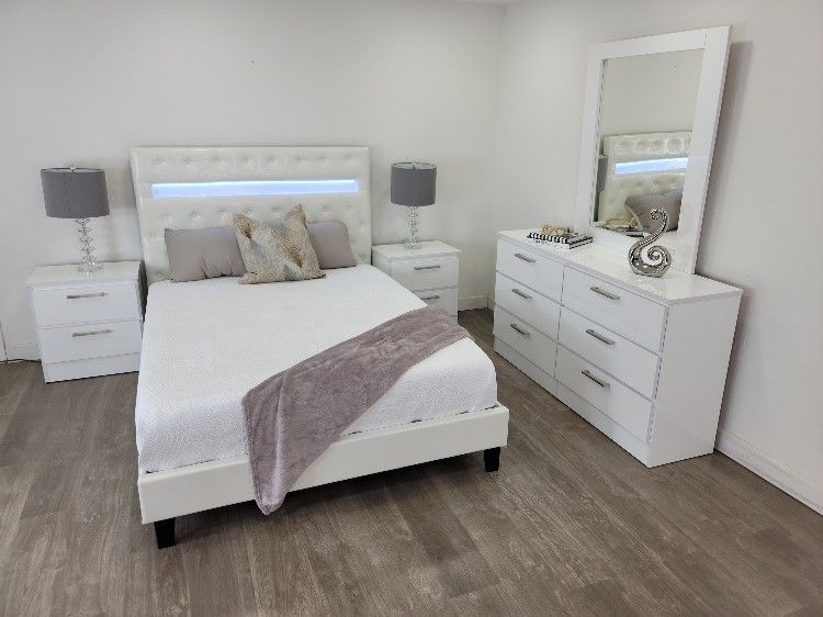 BRAND NEW BEDROOM SET _ JUEGO DE CUARTO NUEVO A ESTRENAR for Sale in ...