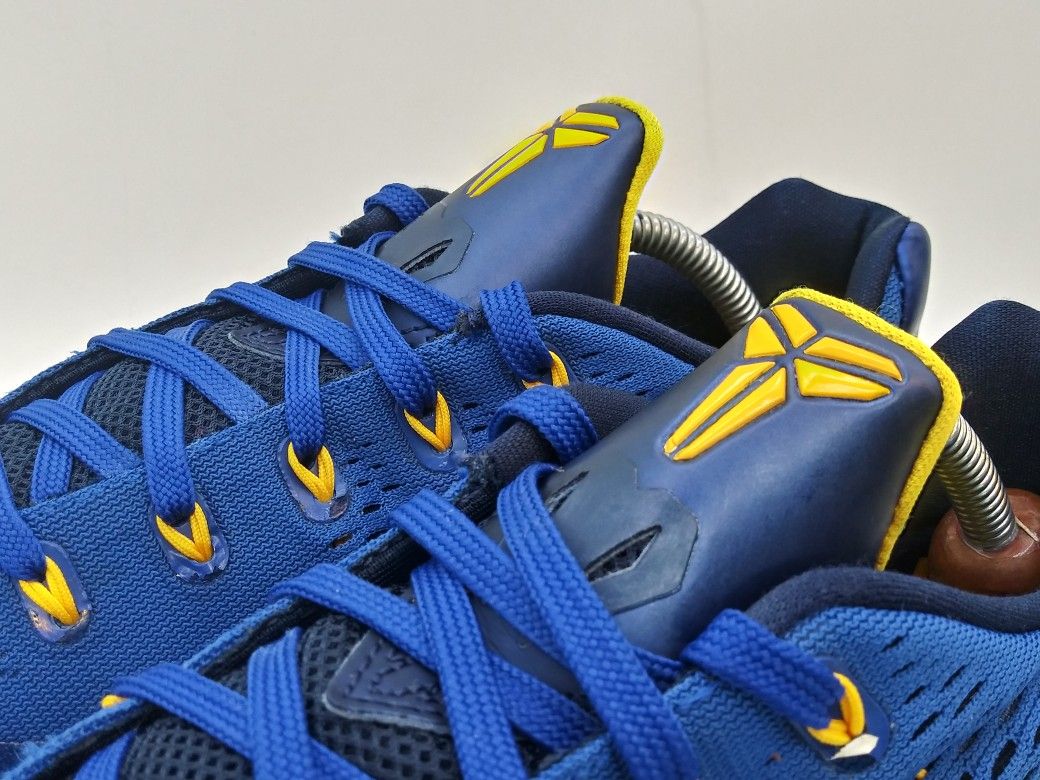 Kobe 9 Low Blue And Yellow