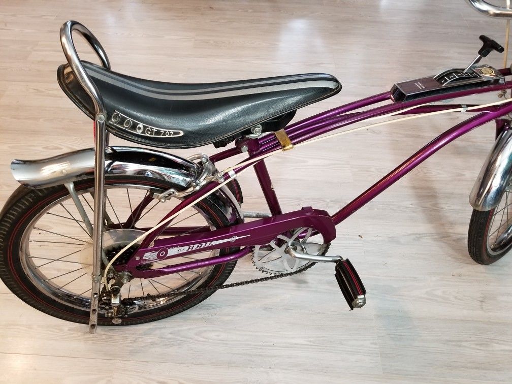 Antique 1967 Sears Huffy The Rail Muscle Bike for Sale in Everett, WA - OfferUp