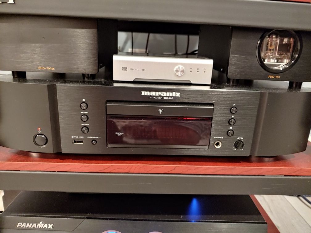 Marantz cd6005 Hifi cd player for Sale in Boca Raton, FL - OfferUp