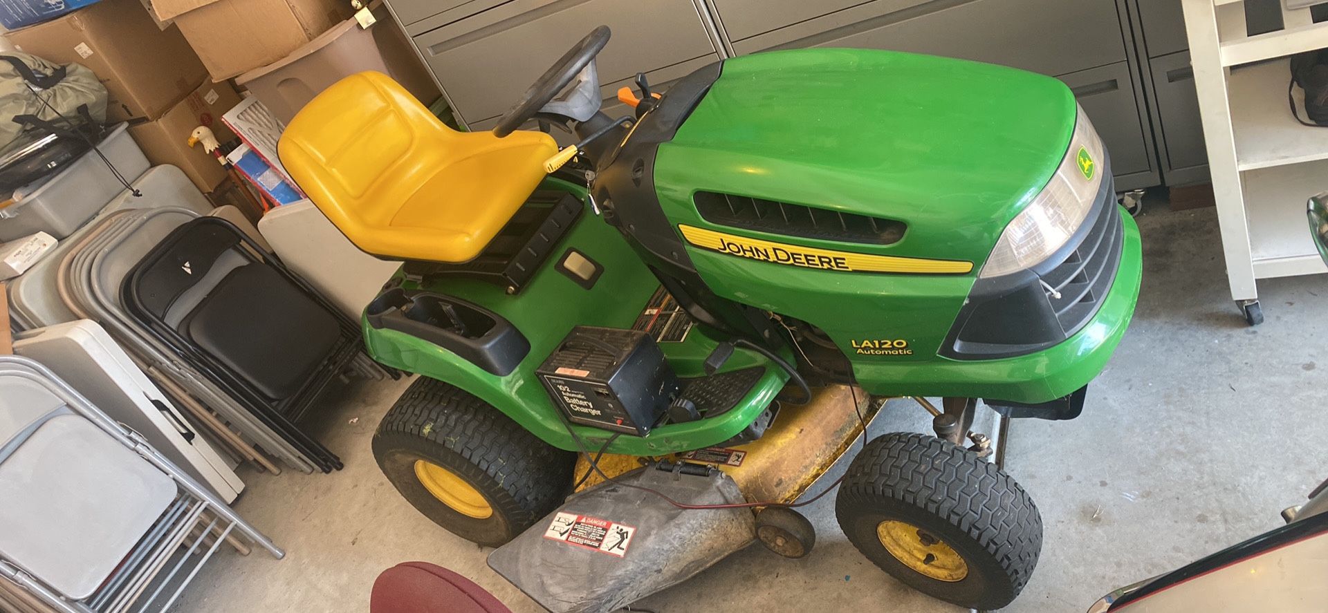 John Deere LA120 Automatic for Sale in Charlotte, NC - OfferUp