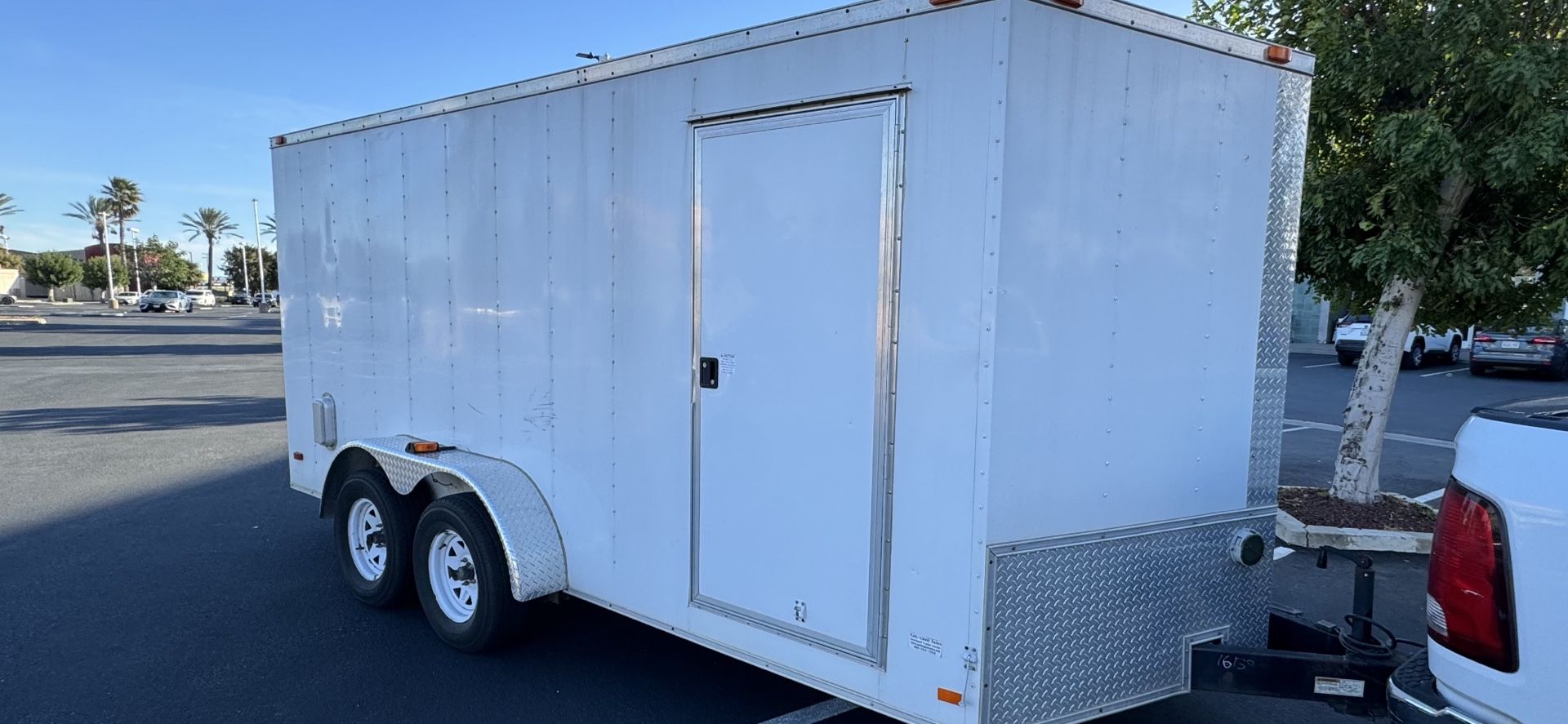 16 X 7 Enclosed Cargo Trailer Rear Ramp Breaks for Sale in Hesperia, CA ...