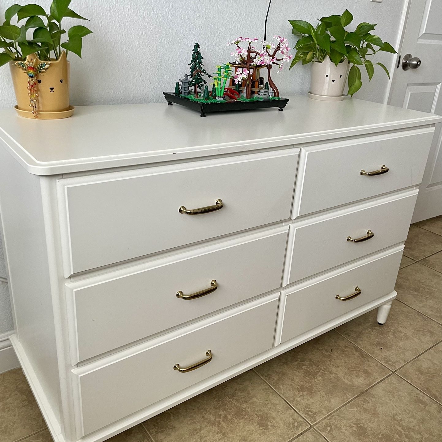 Tyssedal dresser store