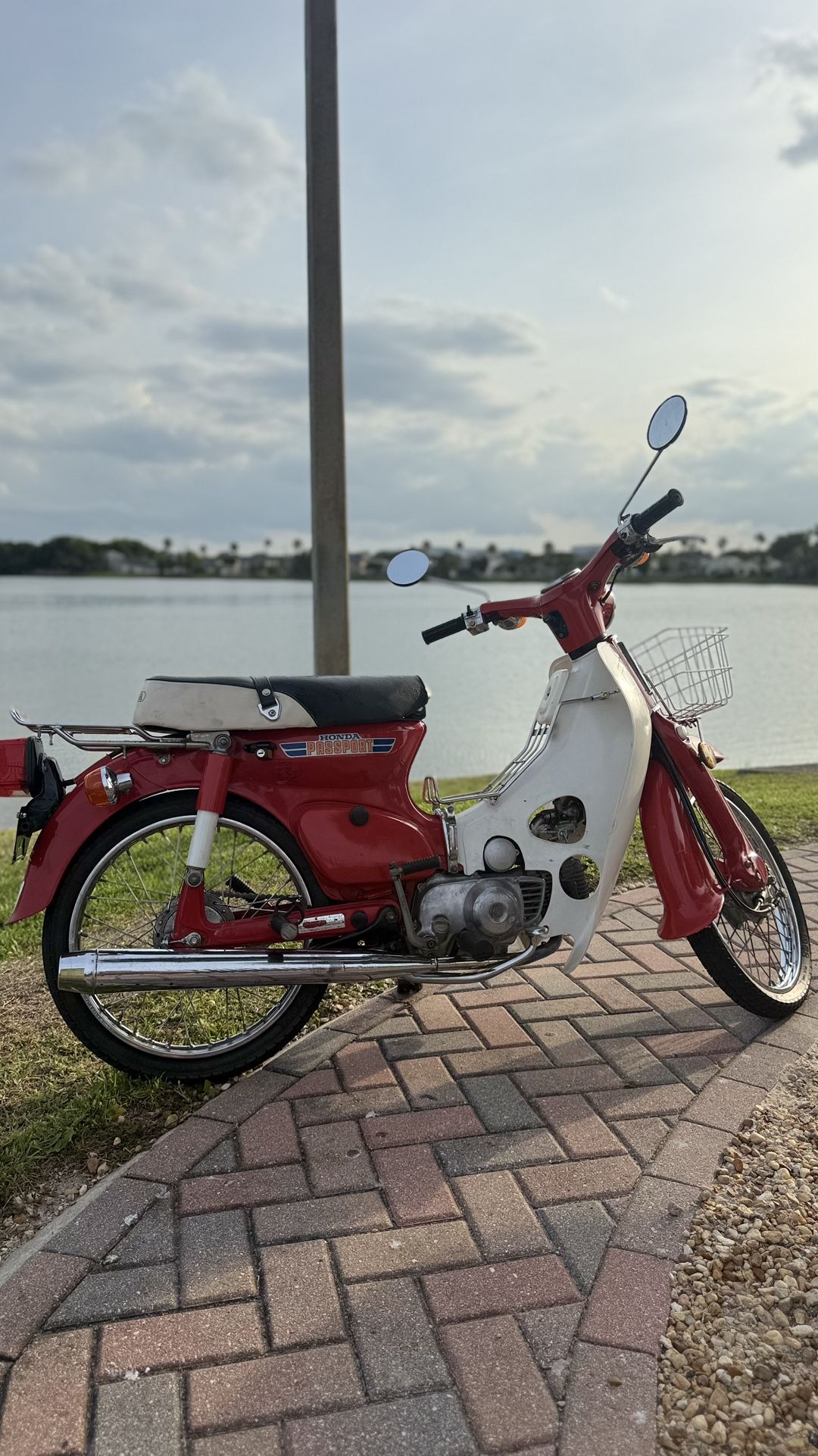Honda C70 for Sale in Carol City, FL - OfferUp