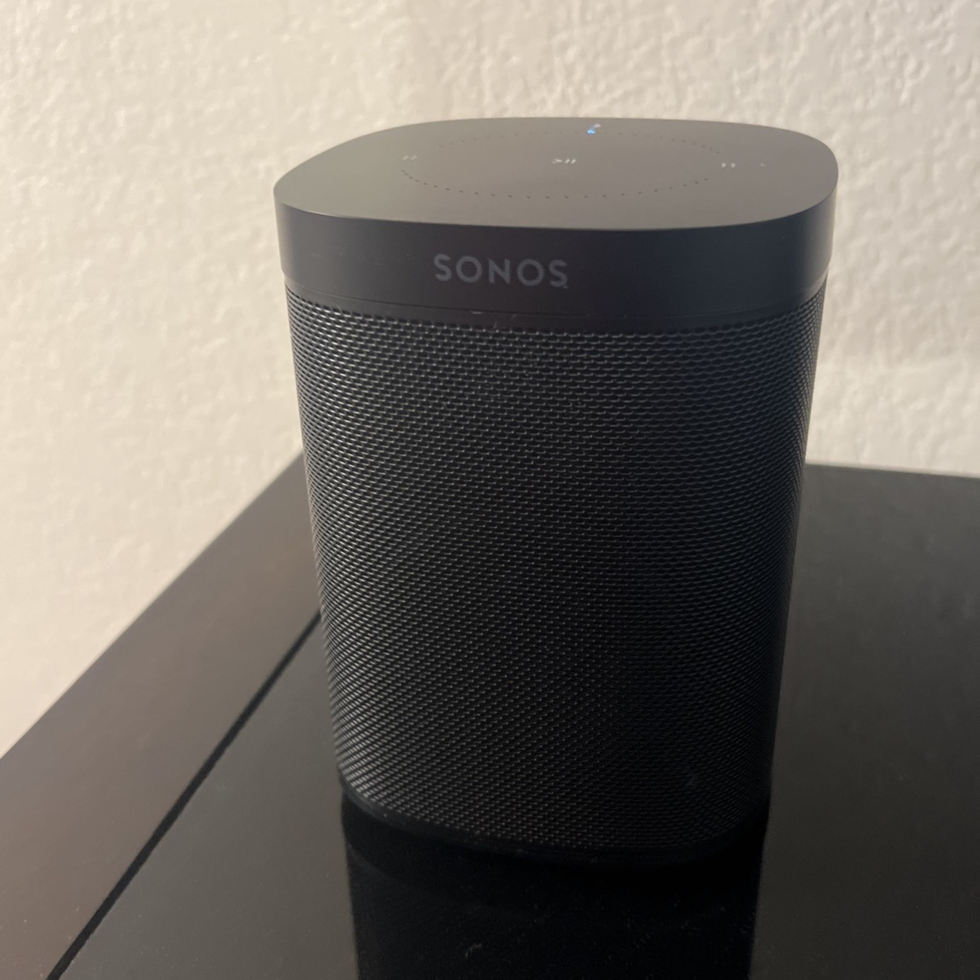 Sonos - One (Gen 2) Smart Speaker with Voice Control built-in - Black ...