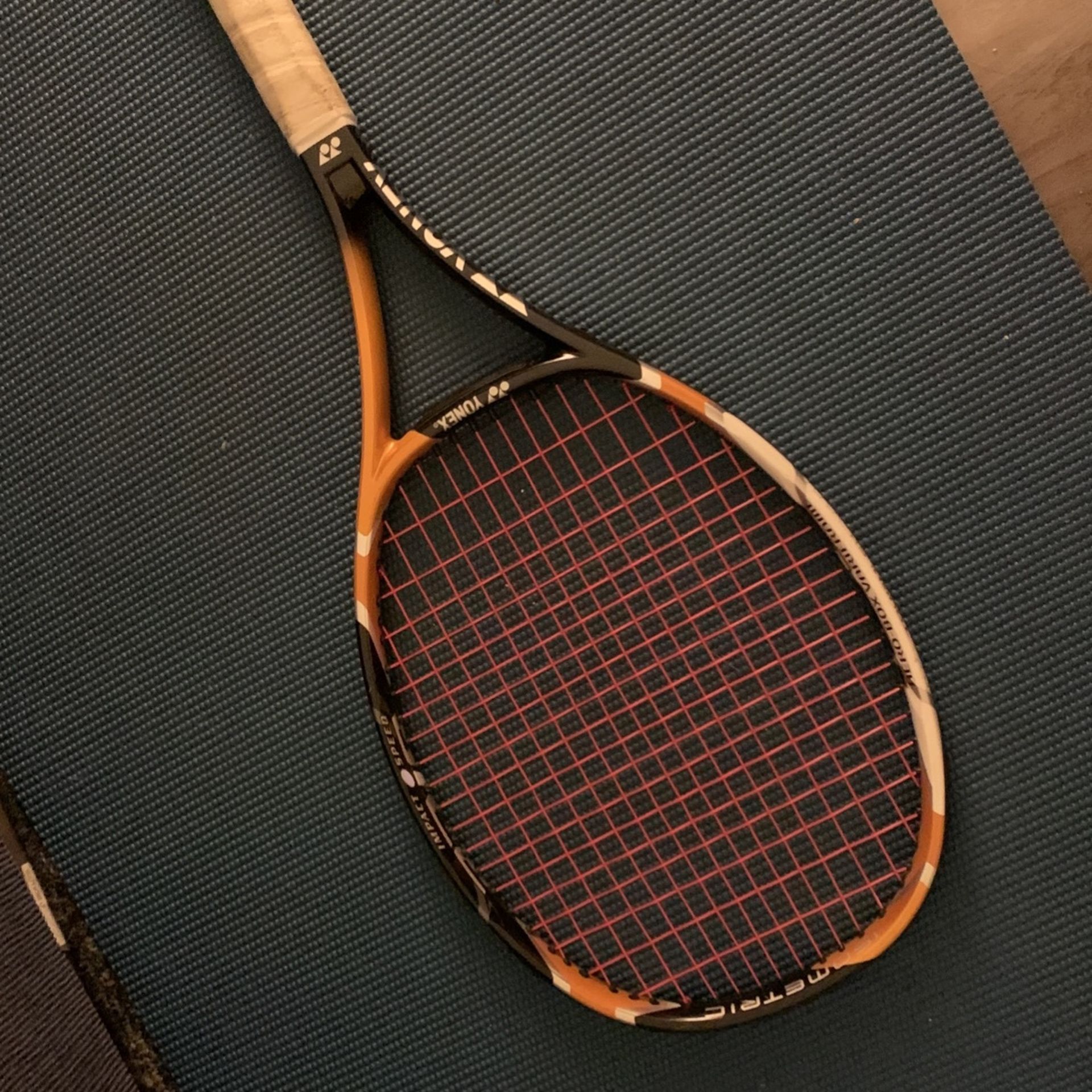 Yonex RDIS 200 for Sale in Fontana, CA - OfferUp