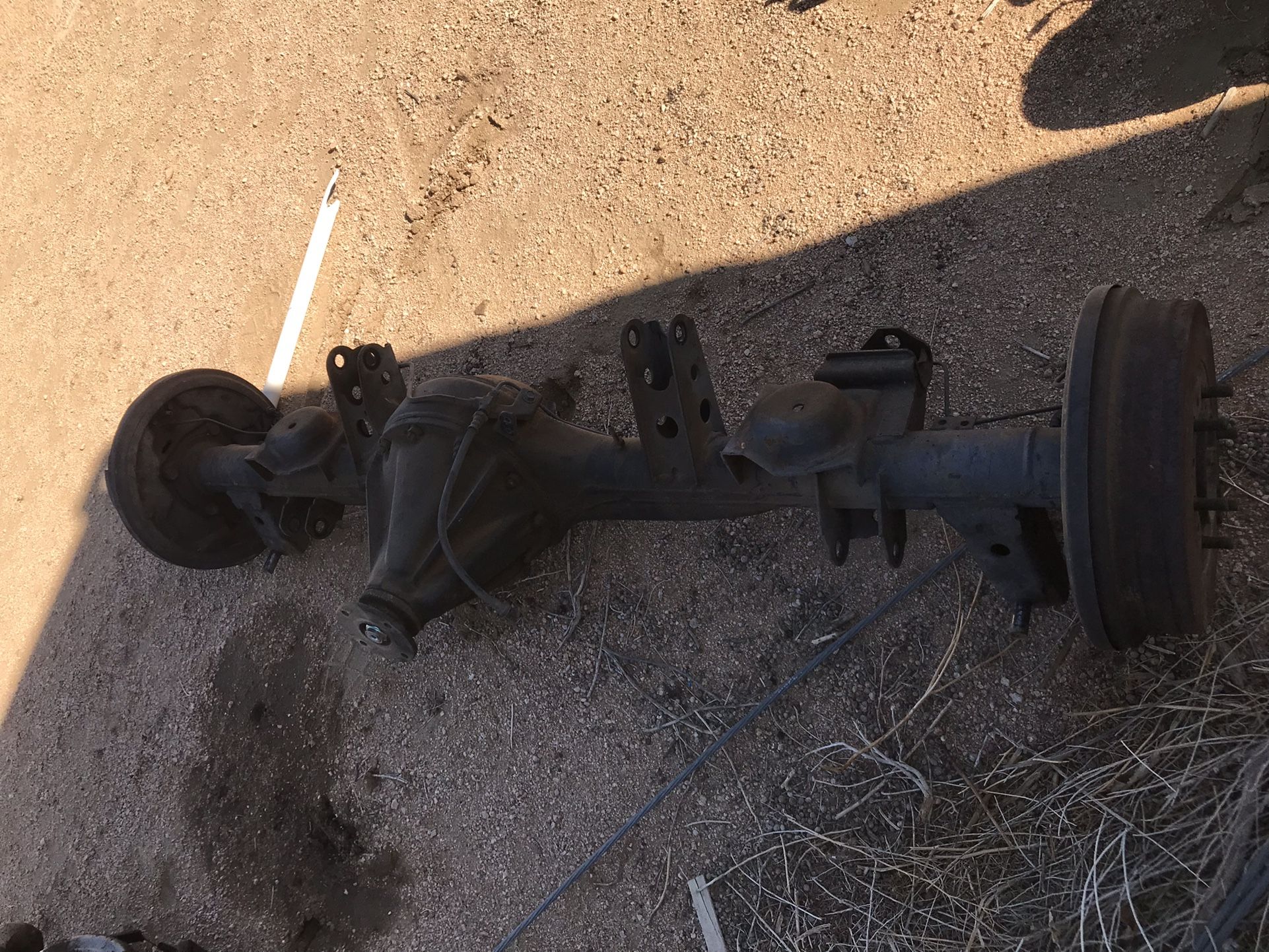 Toyota FJ80 Rear End / Differential for Sale in Apple Valley, CA - OfferUp