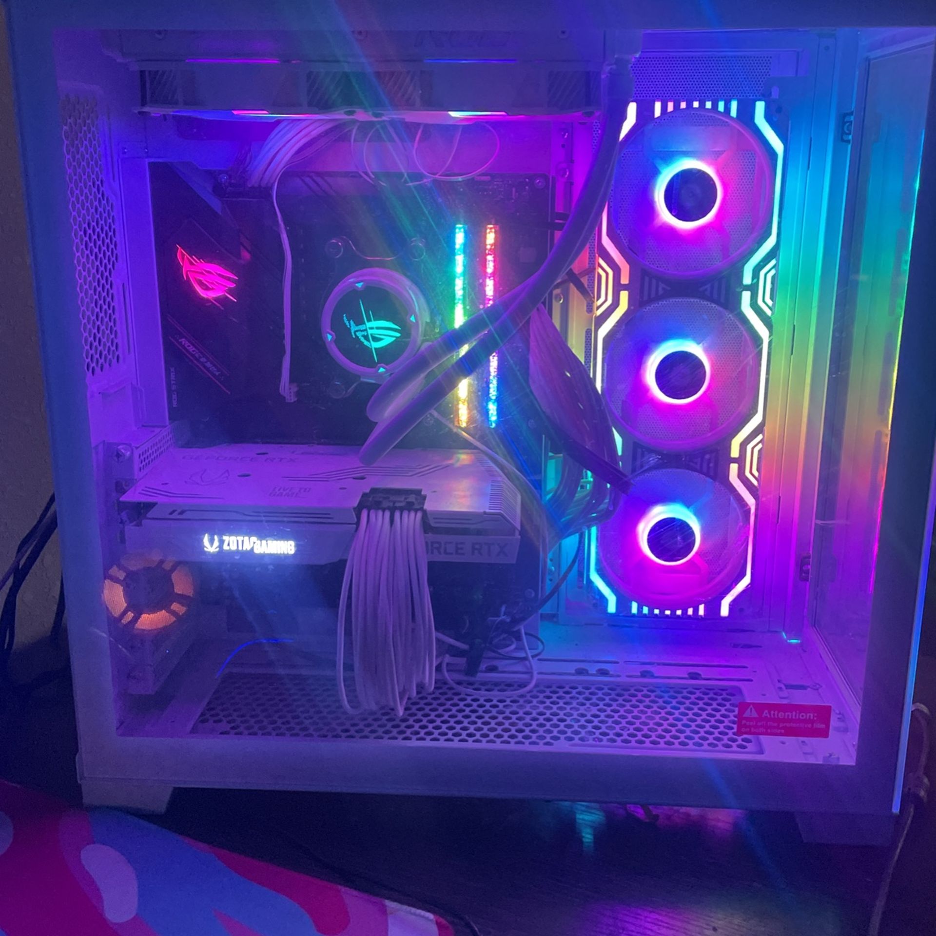 Custom PC+mouse +keyboard *185hz Curved, Stretched Moniter for Sale in ...